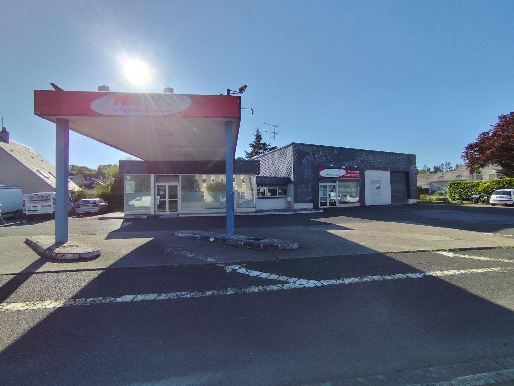 Bâtiment polyvalent avec terrain à Loches | Loches Sud Touraine